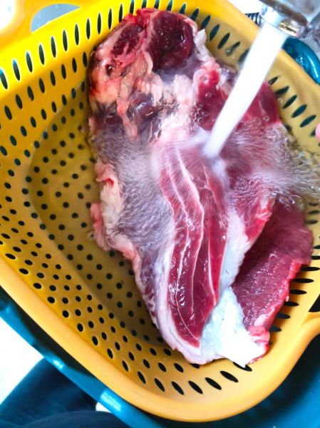 牛腱肉怎么炖才烂_牛腱肉适合做什么菜-第2张图片-山城妙识