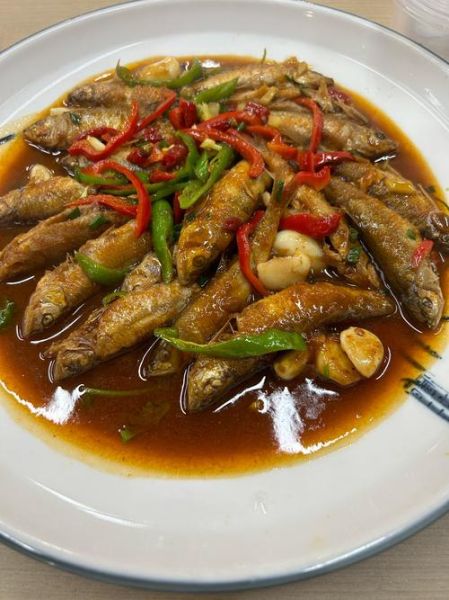 红烧整条鱼怎么做_红烧整条鱼的家常做法-第3张图片-山城妙识