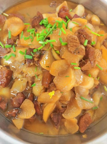 冬瓜白菜粉条炖肉怎么做_家常做法步骤详解-第1张图片-山城妙识