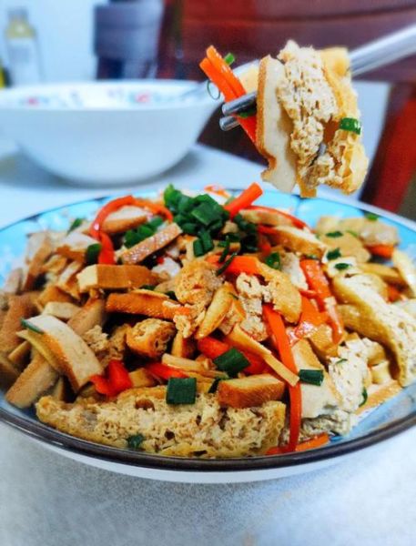 炒素肉怎么做_素肉怎么炒才好吃-第2张图片-山城妙识