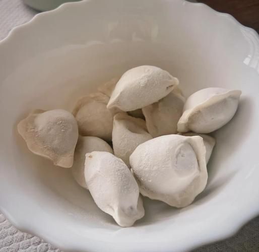 冰冻水饺怎么煮不破皮_冰冻水饺煮多久才熟-第3张图片-山城妙识