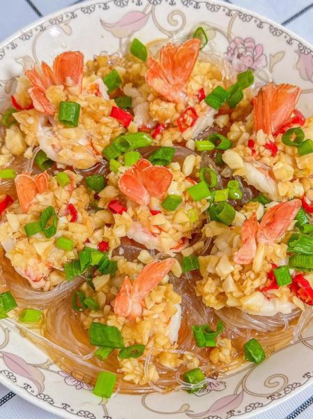 正宗蒜蓉虾怎么做_蒜蓉虾家常做法步骤-第1张图片-山城妙识 正宗蒜蓉虾怎么做_蒜蓉虾家常做法步骤-第1张图片-山城妙识