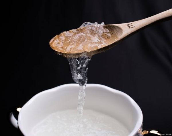 燕窝炖多久才软糯_燕窝隔水炖还是直接炖-第1张图片-山城妙识