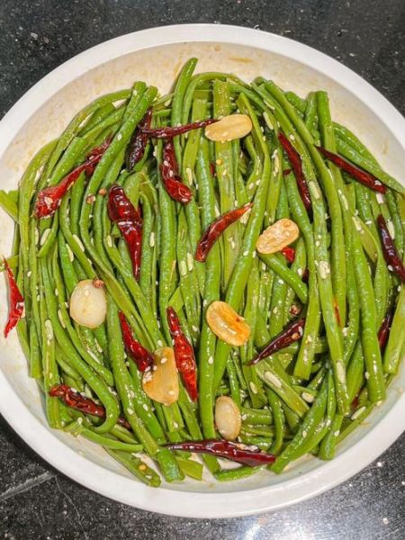 长豇豆角怎么做好吃_长豇豆角焯水几分钟-第2张图片-山城妙识