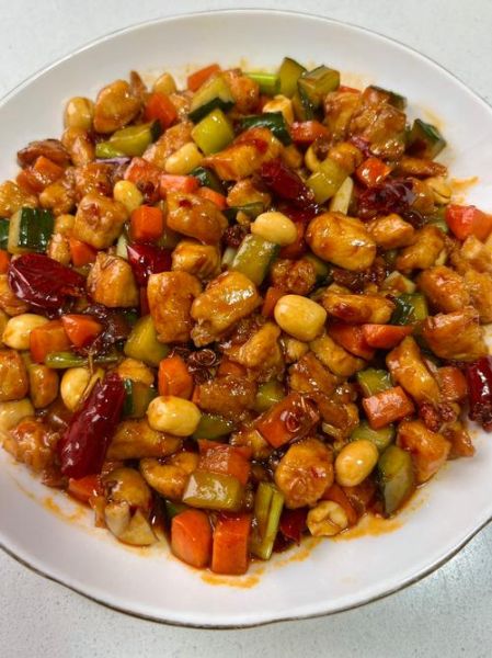 宫保鸡丁有哪些配料_正宗做法需要什么食材-第2张图片-山城妙识