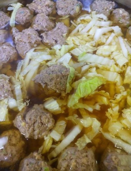 肉丸子怎么做不会散_为什么肉丸子一煮就碎-第1张图片-山城妙识