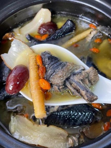 高压锅炖鸡汤怎么炖好吃_高压锅炖鸡汤的正确方法-第2张图片-山城妙识