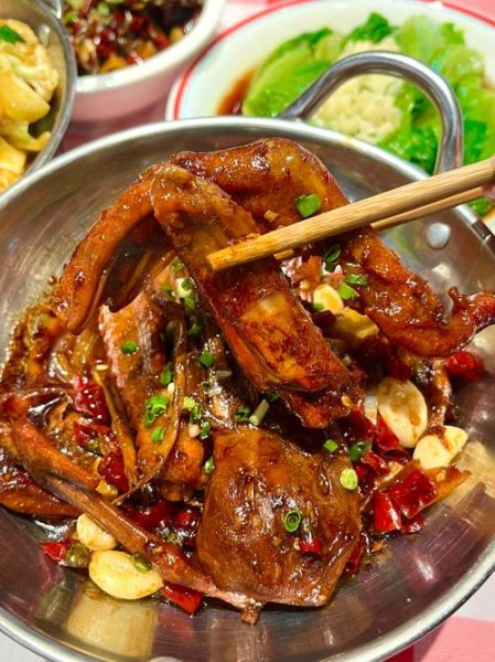 干锅鸭怎么做好吃_干锅鸭的做法大全-第3张图片-山城妙识