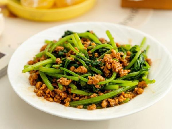 茼蒿炒什么好吃_茼蒿炒什么最香-第2张图片-山城妙识 茼蒿炒什么好吃_茼蒿炒什么最香-第2张图片-山城妙识