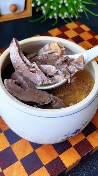 猪心汤的做法大全窍门_猪心汤怎么炖才好吃-第2张图片-山城妙识