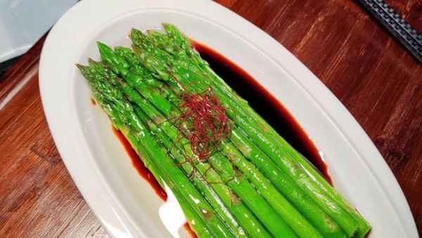 芦笋怎么炒好吃_芦笋焯水几分钟才脆嫩-第3张图片-山城妙识 芦笋怎么炒好吃_芦笋焯水几分钟才脆嫩-第3张图片-山城妙识