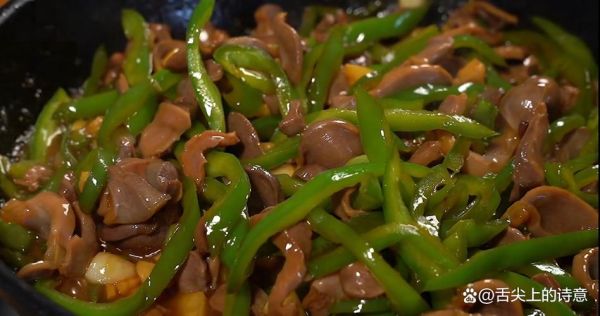 尖椒爆炒鸡胗怎么做_鸡胗焯水还是不焯水-第3张图片-山城妙识 尖椒爆炒鸡胗怎么做_鸡胗焯水还是不焯水-第3张图片-山城妙识