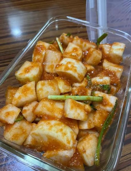 韩国萝卜泡菜怎么做_萝卜泡菜腌制多久能吃-第2张图片-山城妙识