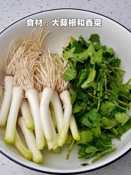 凉拌蒜苗根怎么做_凉拌蒜苗根的功效与作用-第1张图片-山城妙识