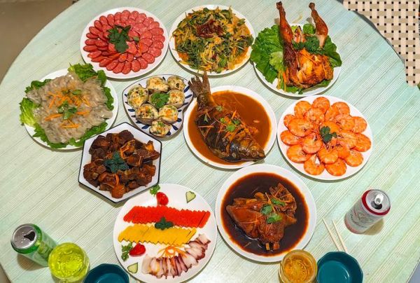 春节吃什么传统美食_年夜饭必备菜有哪些-第2张图片-山城妙识