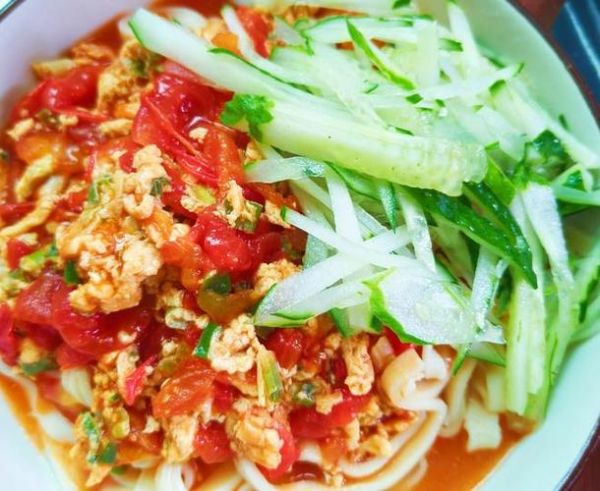 手擀面条怎么做_手擀面需要醒面多久-第3张图片-山城妙识 手擀面条怎么做_手擀面需要醒面多久-第3张图片-山城妙识