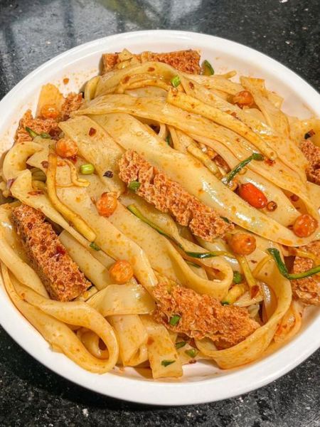 凉皮怎么做劲道_凉皮不劲道的原因-第2张图片-山城妙识 凉皮怎么做劲道_凉皮不劲道的原因-第2张图片-山城妙识