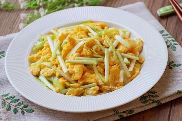 韭黄怎么炒好吃_韭黄炒蛋的做法窍门-第1张图片-山城妙识 韭黄怎么炒好吃_韭黄炒蛋的做法窍门-第1张图片-山城妙识