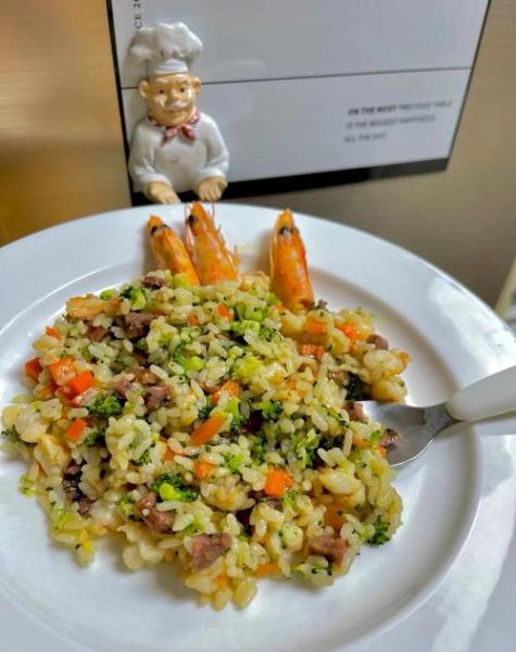 炒饭怎么炒_炒饭不粘锅的技巧-第2张图片-山城妙识