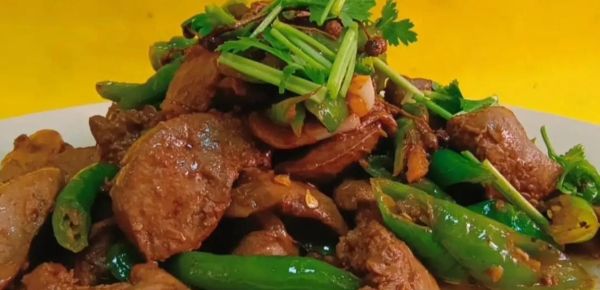 爆炒鸡肝怎么做_鸡肝去腥技巧-第2张图片-山城妙识