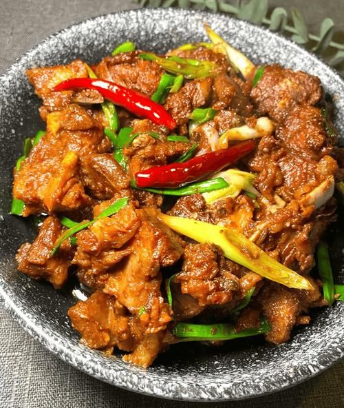 红烧羊排最简单的做法_新手也能一次成功-第3张图片-山城妙识