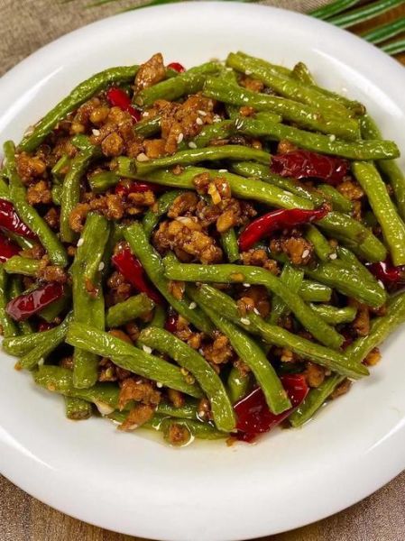 豇豆红烧肉怎么做_豇豆红烧肉的家常做法-第3张图片-山城妙识