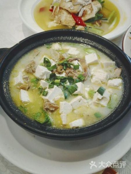 蚌肉烧豆腐怎么做_蚌肉烧豆腐的家常做法-第3张图片-山城妙识