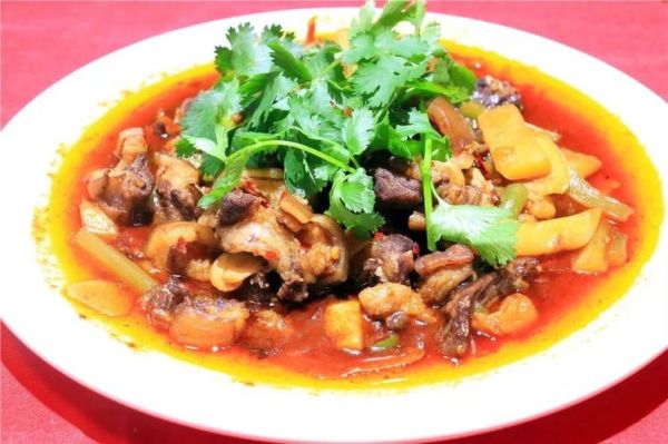 爆炒野鸡怎么做_野鸡怎么炒才嫩-第1张图片-山城妙识 爆炒野鸡怎么做_野鸡怎么炒才嫩-第1张图片-山城妙识