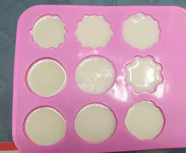 牛奶果冻怎么做_牛奶果冻能保存多久-第2张图片-山城妙识