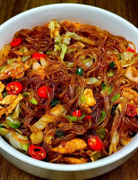 包菜炒粉条怎么炒好吃又简单_包菜炒粉条家常做法-第2张图片-山城妙识