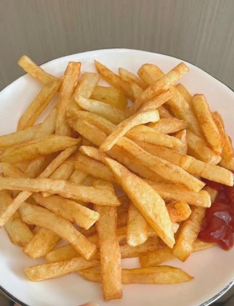 炸薯条怎么做才脆_炸薯条为什么要先泡水-第1张图片-山城妙识