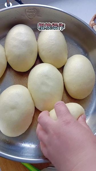 玉米面馍怎么做_面肥发酵技巧-第2张图片-山城妙识
