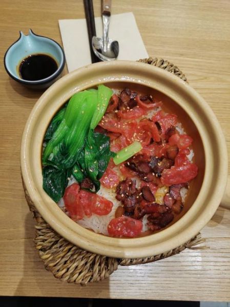 腊肉香肠煲仔饭怎么做_腊肉香肠煲仔饭锅巴技巧-第3张图片-山城妙识 腊肉香肠煲仔饭怎么做_腊肉香肠煲仔饭锅巴技巧-第3张图片-山城妙识