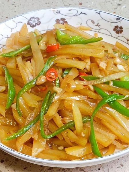 酸辣土豆丝怎么炒_土豆丝不软烂技巧-第3张图片-山城妙识