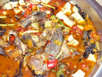 鲶鱼火锅怎么做_鲶鱼火锅的做法大全-第3张图片-山城妙识