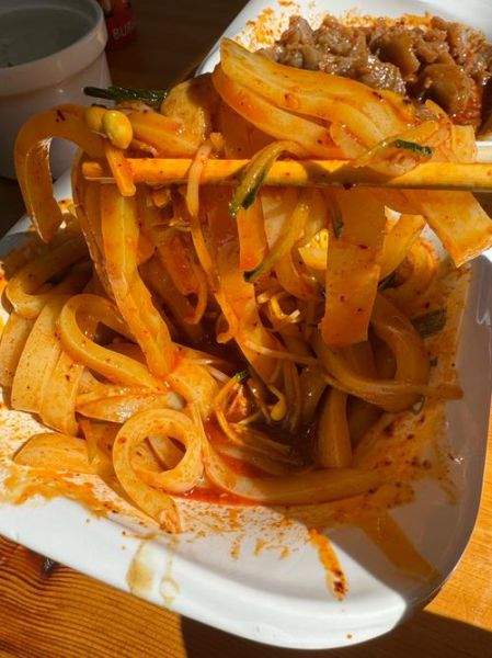 凉皮沉淀2个小时可以吗_凉皮沉淀最佳时间-第1张图片-山城妙识 凉皮沉淀2个小时可以吗_凉皮沉淀最佳时间-第1张图片-山城妙识