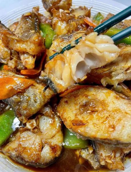 红烧鳕鱼怎么做才好吃_红烧鳕鱼最简单的做法窍门-第3张图片-山城妙识