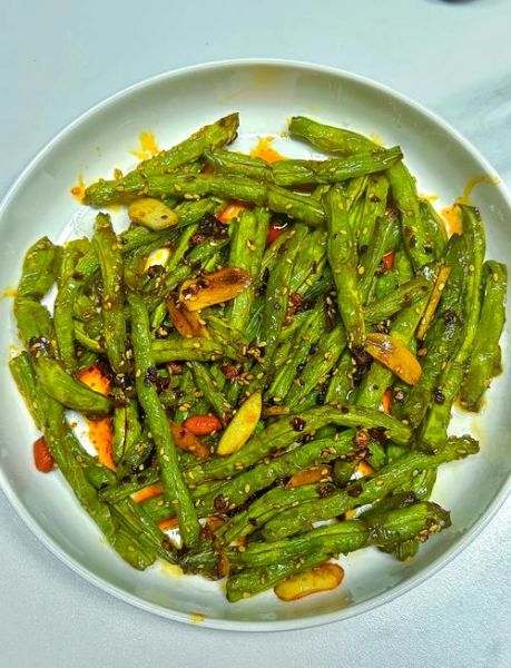 干煸豆角油炸几分钟能熟_豆角炸多久才酥脆-第1张图片-山城妙识