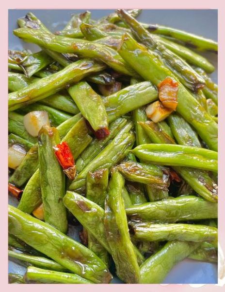 干煸四季豆怎么做简单又好吃_家常做法-第1张图片-山城妙识
