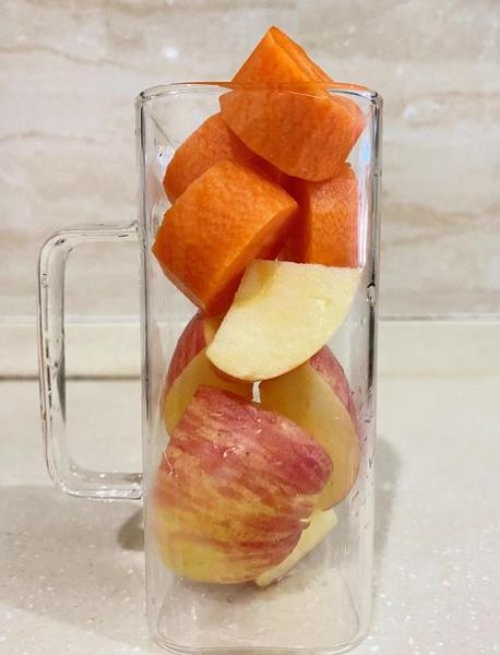 胡萝卜苹果汁什么时候喝最适宜_空腹还是饭后-第2张图片-山城妙识