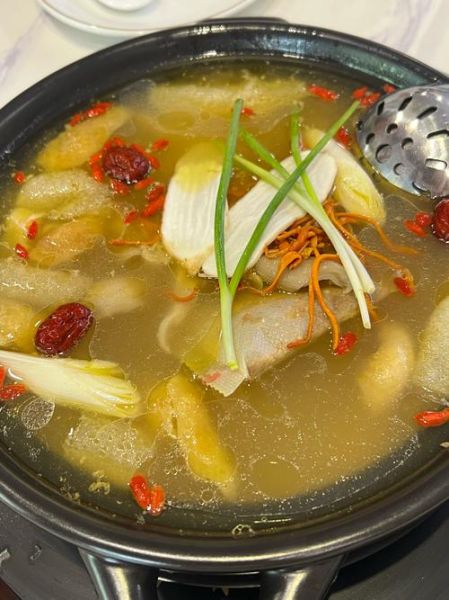 肚子炖鸡汤的做法大全_肚子炖鸡汤怎么做好吃-第1张图片-山城妙识