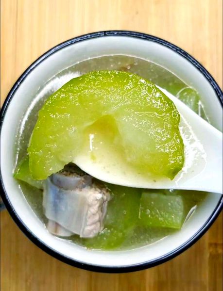 节瓜配什么煲汤好_节瓜煲汤最佳搭配-第1张图片-山城妙识