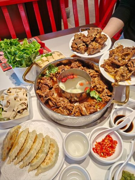 羊蝎子火锅配菜有哪些_羊蝎子火锅配菜怎么选-第1张图片-山城妙识