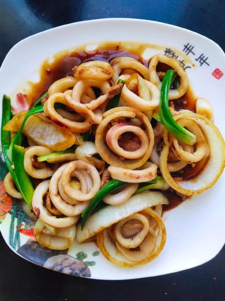 鱿鱼圈怎么做_家常做法-第1张图片-山城妙识