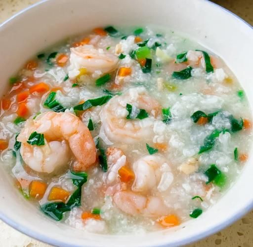 虾仁粥怎么煮才好吃_虾仁粥的米水比例是多少-第1张图片-山城妙识 虾仁粥怎么煮才好吃_虾仁粥的米水比例是多少-第1张图片-山城妙识