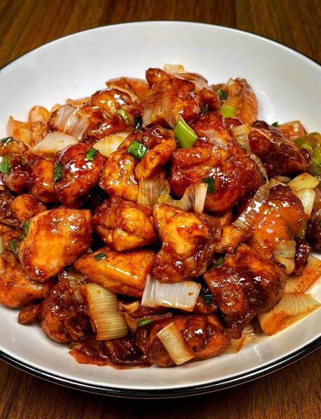 鸡肉爆炒怎么做好吃_鸡肉爆炒嫩滑不柴的秘诀-第1张图片-山城妙识