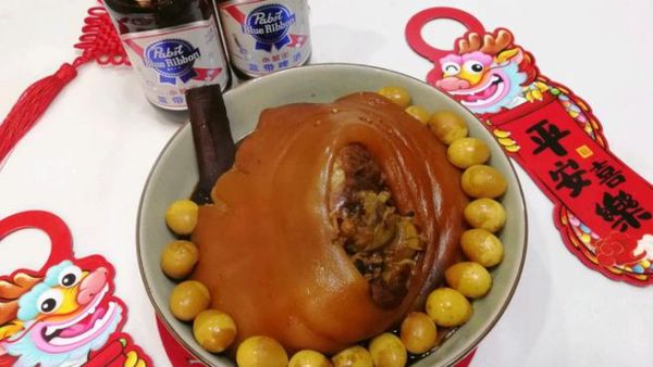 蹄膀怎么炖才软烂入味_家常蹄膀做法大全-第3张图片-山城妙识