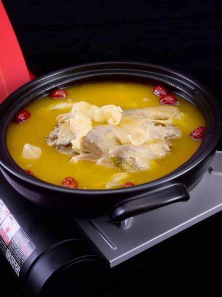 老母鸡怎么炖容易烂_老母鸡炖多久才软烂-第1张图片-山城妙识 老母鸡怎么炖容易烂_老母鸡炖多久才软烂-第1张图片-山城妙识