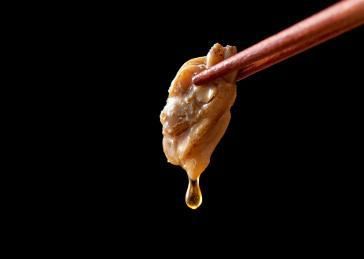 蛤蜊肉里面黑的能吃吗_蛤蜊黑色部位处理方法-第2张图片-山城妙识