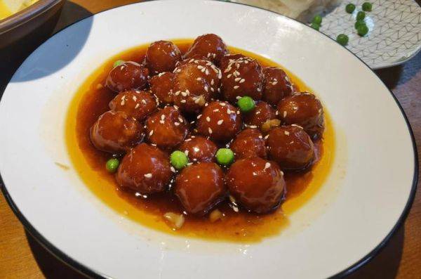 糖醋肉丸怎么做_糖醋肉丸的酱汁比例-第1张图片-山城妙识